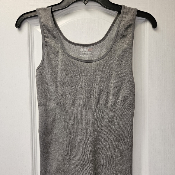 Skinnygirl | Tops | New Gray Fitted Ribbed Tank Shaper | Poshmark